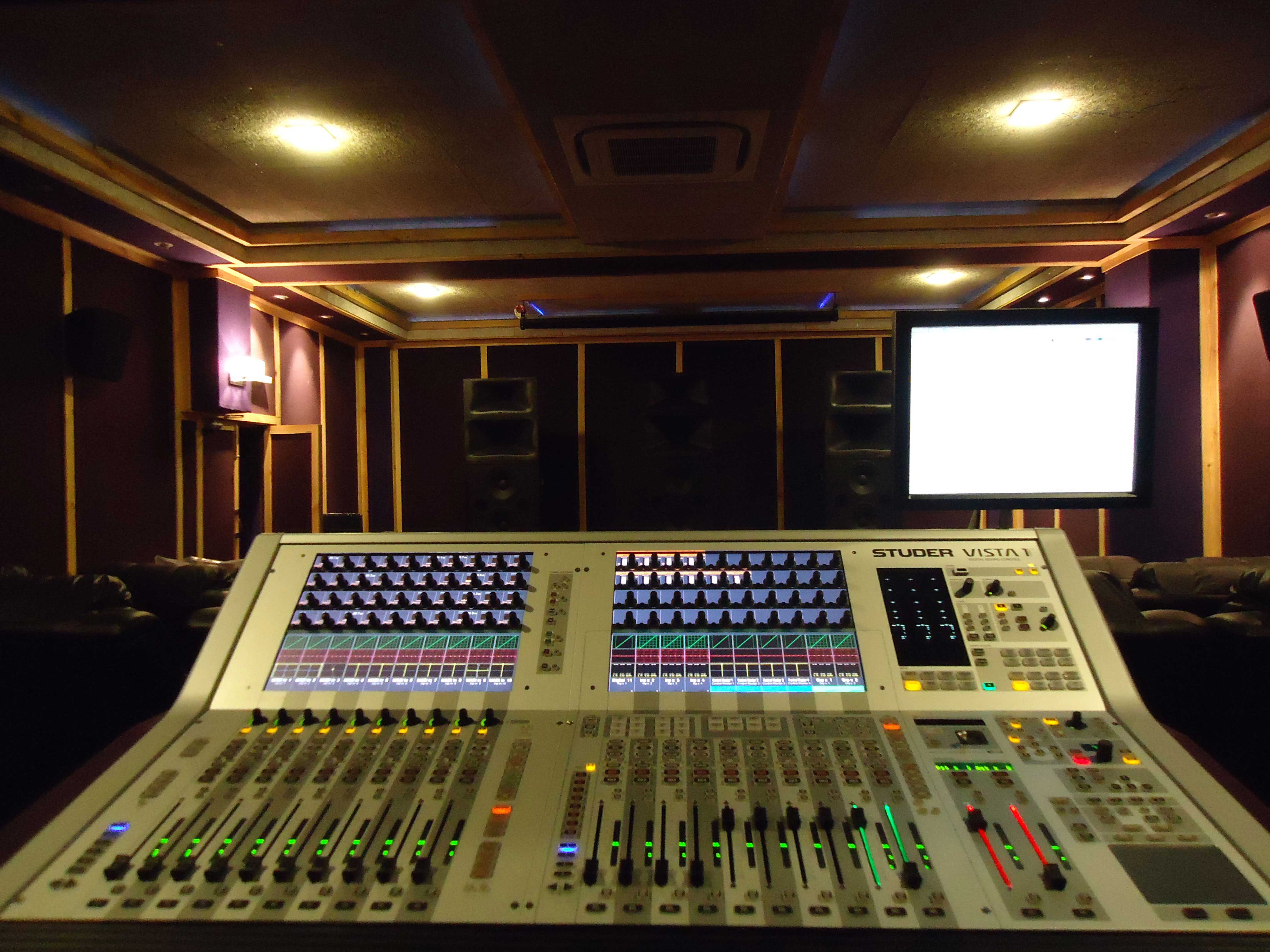 Godlywood Studio, India | JBL Professional Loudspeakers | English