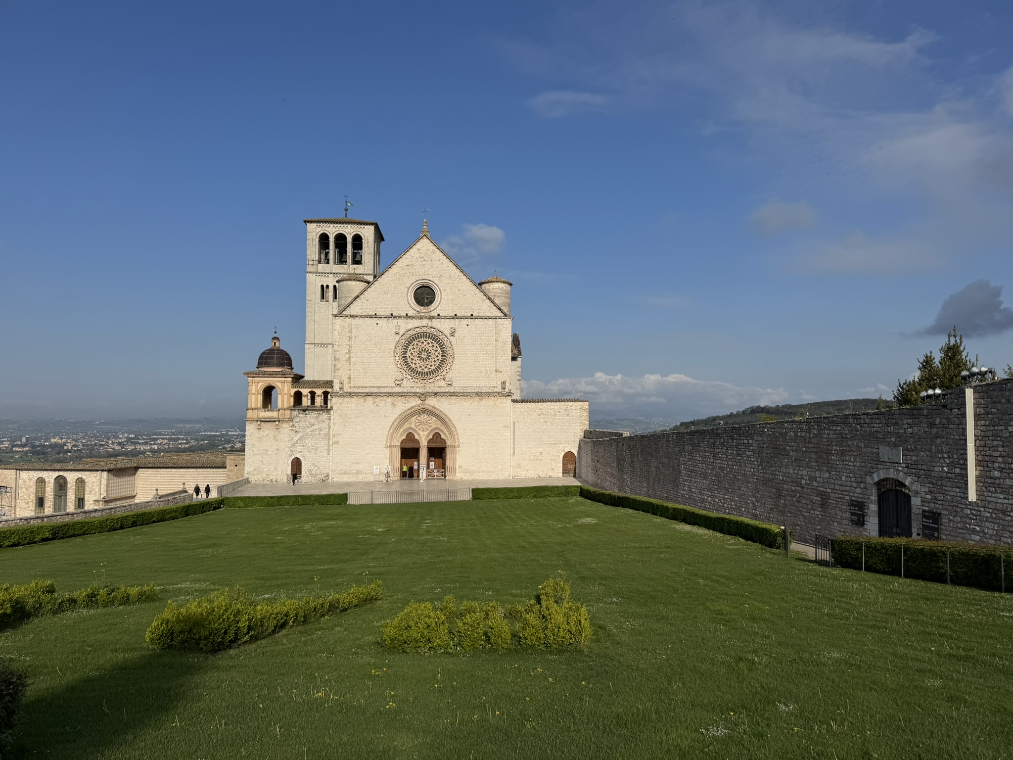 St. Francis of Assisi Basilica Audio Installation | HARMAN Professional ...