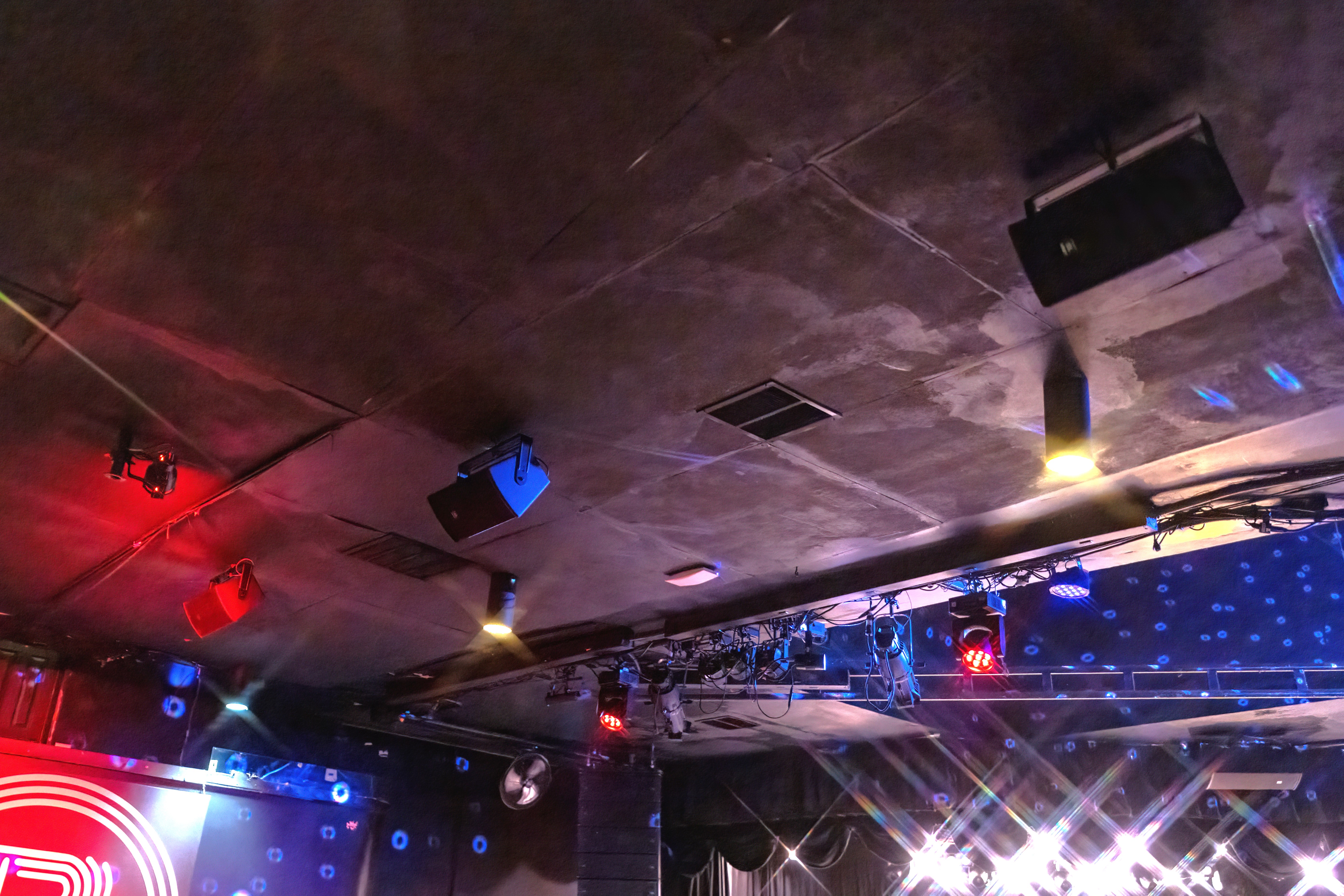 Case Study: The Roxy, Los Angeles | JBL Professional Loudspeakers | English